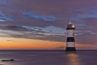 How is the lighthouse service funded? | Trinity House